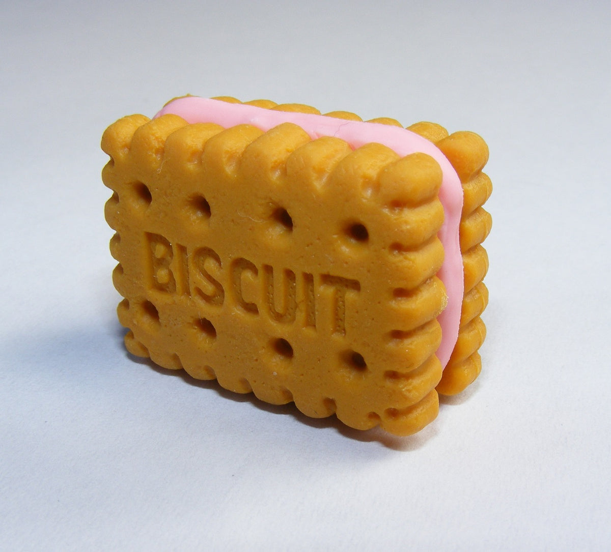 381673 IWAKO BISCUIT ERASER-BROWN-1 eraser – IwakoUSA